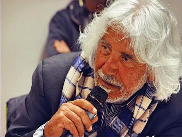 Politician italian candidat la alegerile locale din partea partidului ...