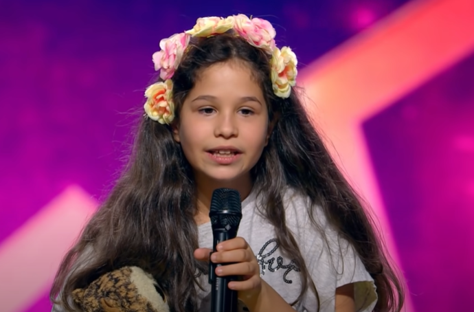 Fetița unor români din Germania a câștigat un premiu de 50.000 de euro ...